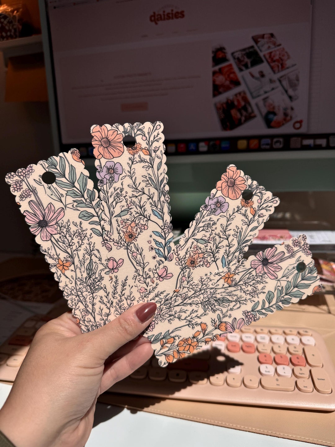 Wildflower Garden Bookmark, Cute Bookmarks, Bookish Finds, Floral Book ...