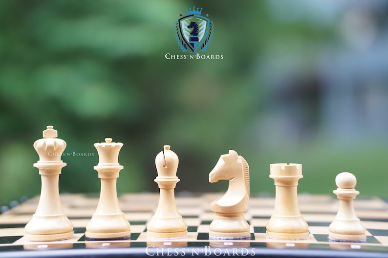 FIDE World Championship Chess Set: Ebonized Boxwood, 3.75" King, Extra ...