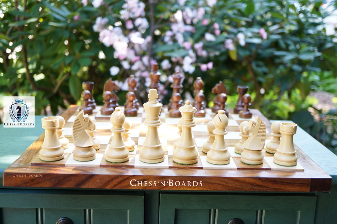 German Knight Tournament Chess Set With Sheesham and Maplewood | Etsy