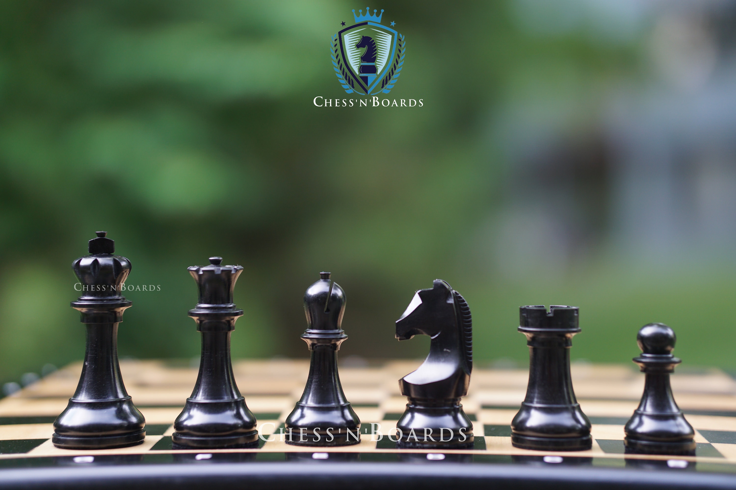 FIDE World Championship Chess Set: Ebonized Boxwood, 3.75" King, Extra ...