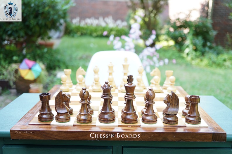 German Knight Tournament Chess Set With Sheesham and Maplewood | Etsy