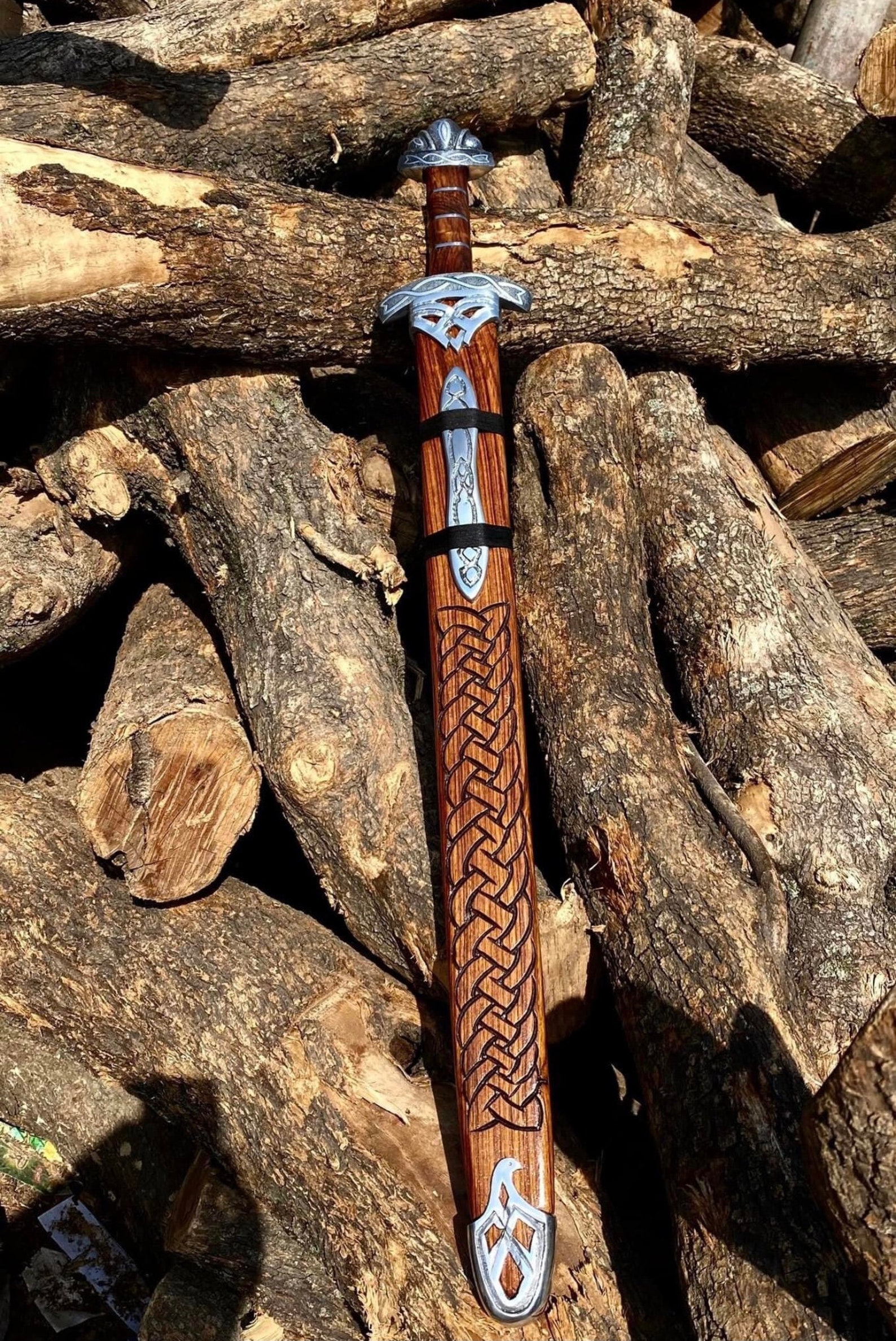 Handmade VIKING Sword Real Damascus Steel Northman Sword Beautiful Gift ...