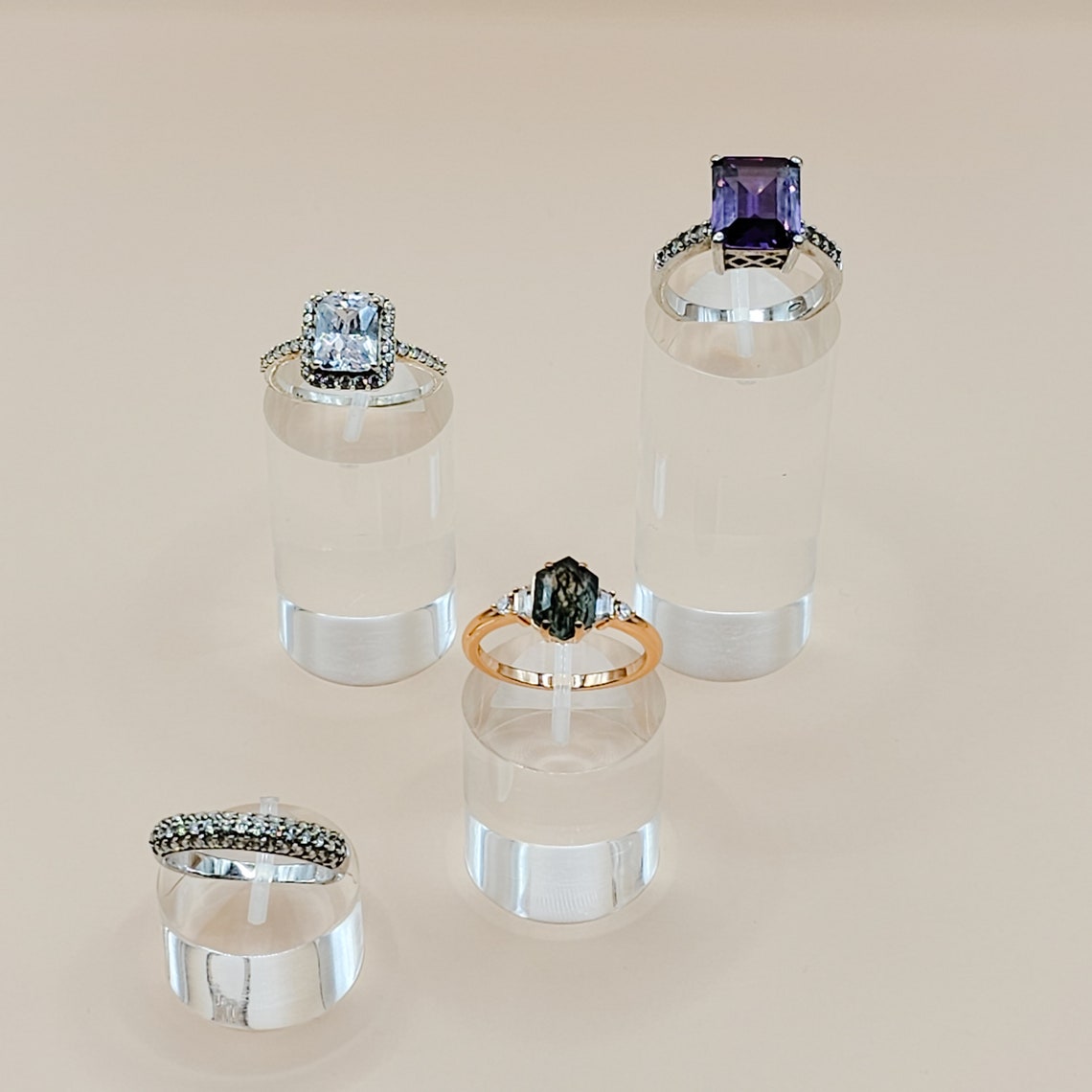 Perspex/acrylic Transparent Solid Round Ring Display Stand - Etsy