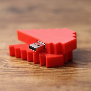 8-bit Heart USB | Retro Heart Usb Flash Drive 64 Gb | Digital Heart Usb ...