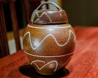 Handmade Korean Onggi Jar (2 Gallon) for Fermenting Soybean Paste, Soy ...