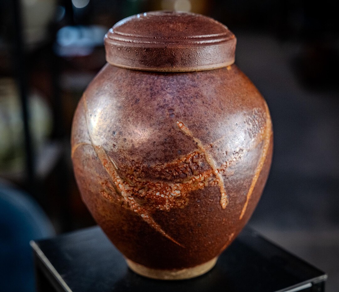 Onggi Pot, 1/2 Gal Lidded , Stoneware, Handmade - Etsy