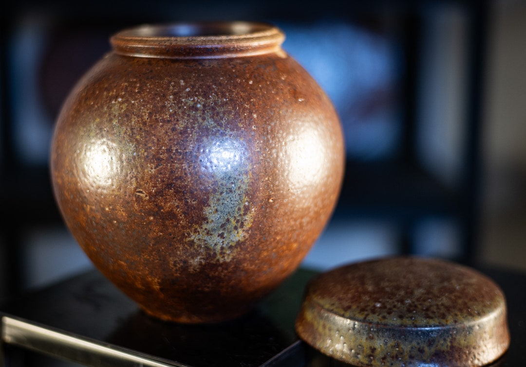 3 Quart Lidded Onggi Pot, Stoneware, Handmade - Etsy