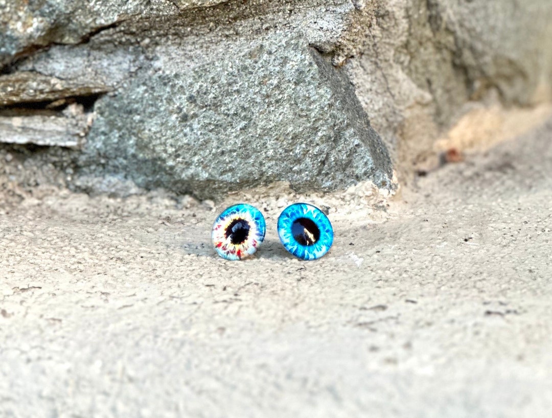 Creepy Halloween Pupil Blue Scary Glass Eye Stud Earrings - Etsy