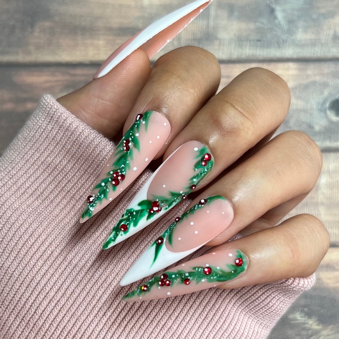 Holly French Press on Nails | Christmas Stiletto Fake Nails - Etsy