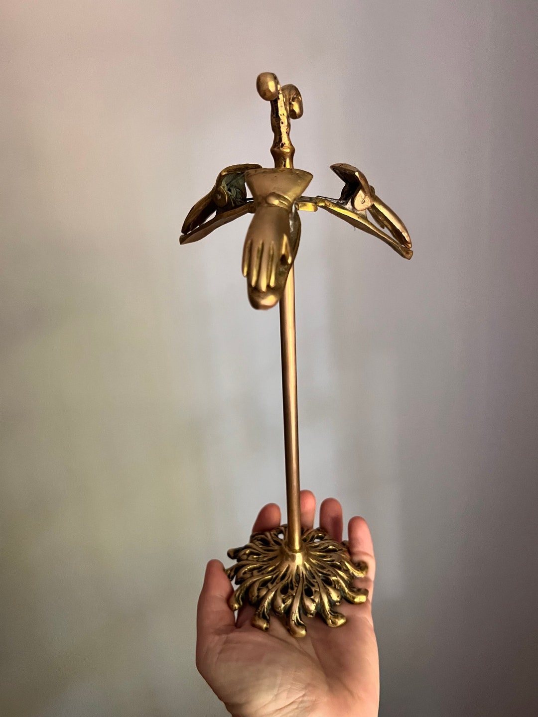 Vintage Brass Hand Clips Stand Victorian Style for Pictures, Postcards ...