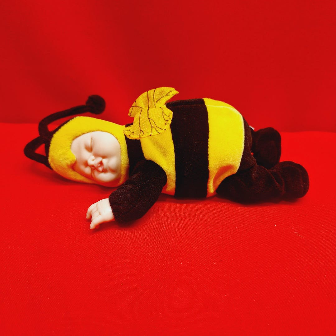 Vintage Anne Geddes Sleeping/awake Bee 1997 - Etsy