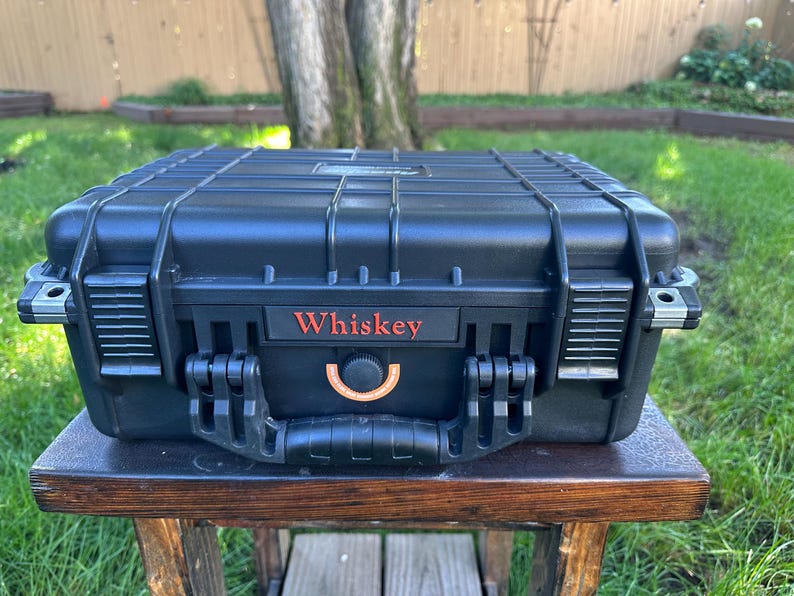 Whiskey/liquor Travel Case Glencairn Holder 2 Bottles - Etsy