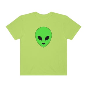 Happy Alien Face Shirt, Classic Y2K 90s Alien Shirt, Friendly ...