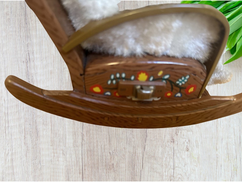 1950's Knitting Rocking Chair Bear | Battery Operated - Etsy