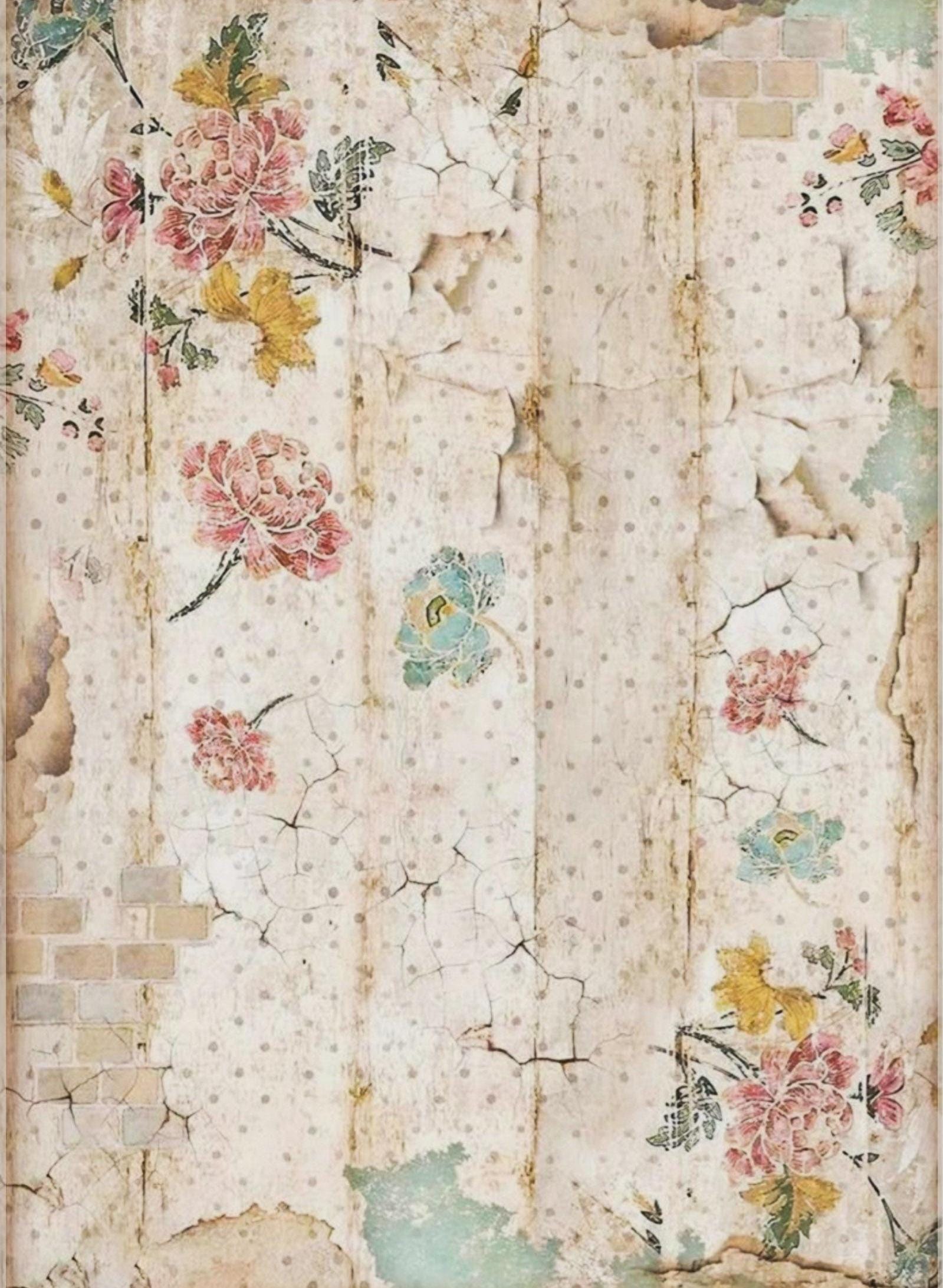 Distressed Pastel Wall Art Area Rug, Vintage Floral Shabby Chic Kilim ...