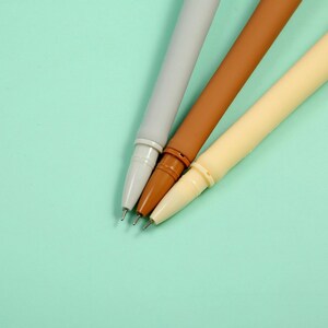 1 Pcs Cute Sloth Silicone Gel Pen Soft Modeling Black Ink Pen Smooth ...