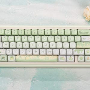MOA Honeydew Ice Cream 114-key Summer-themed Mechanical Keyboard ...