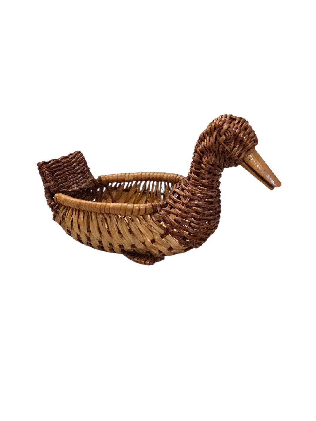 Vintage Wicker Duck Basket. - Etsy