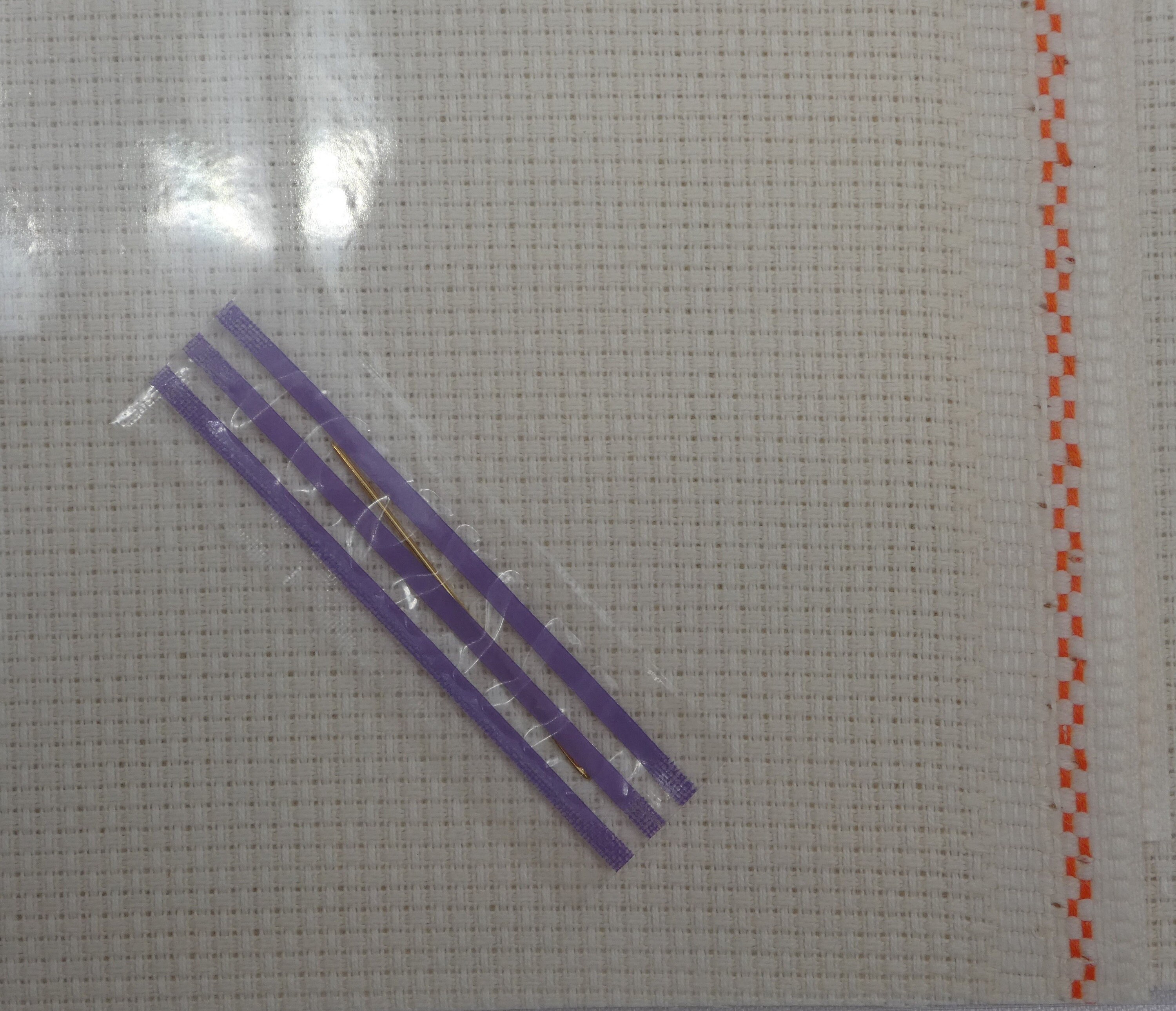 Zweigart Cream 14 Count Aida Cross Stitch Fabric 55 X 50cm With Needle ...