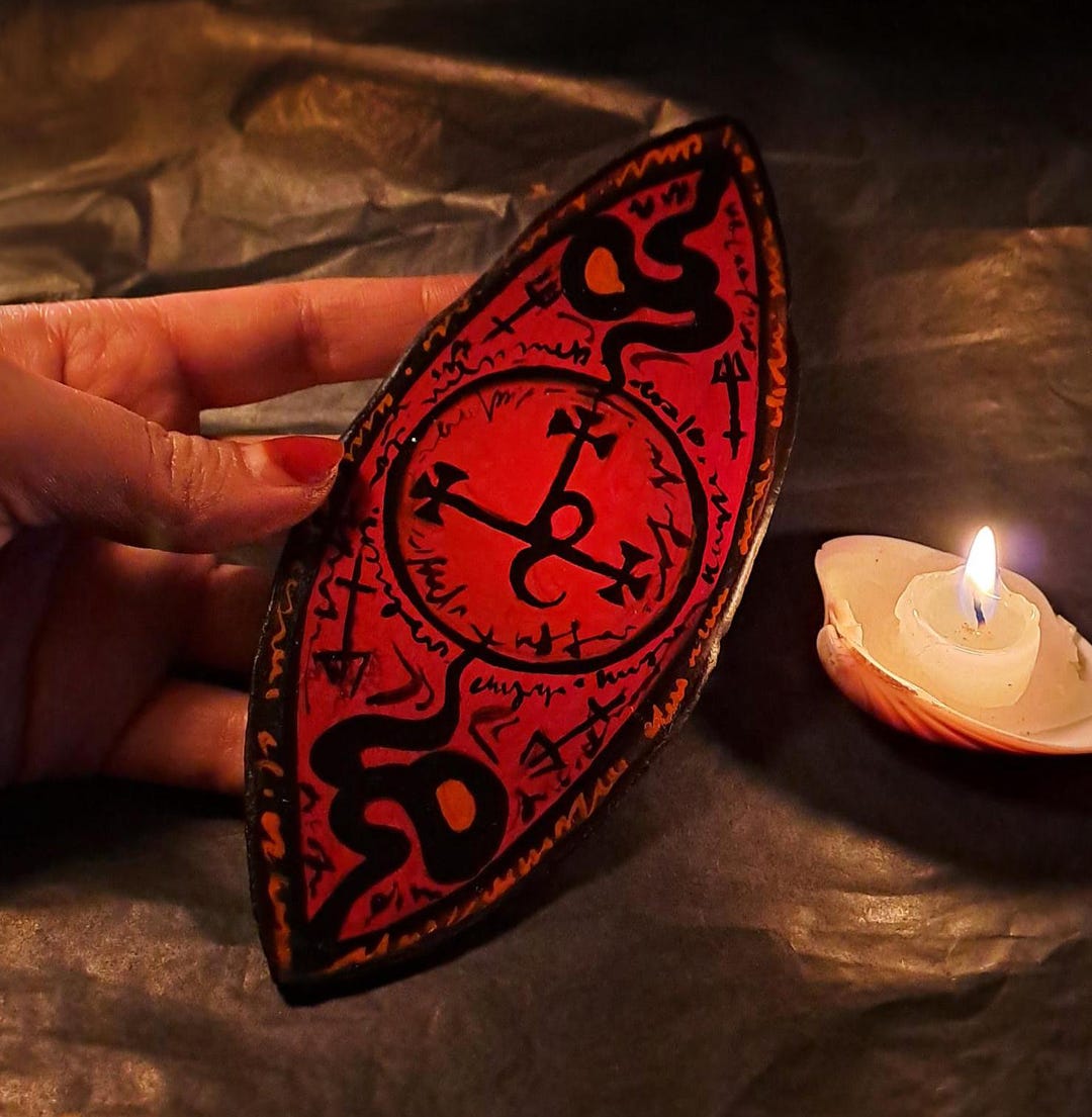 The Grand spiritof Lilith/ SPIRIT OF LILITH / Feminen - Etsy