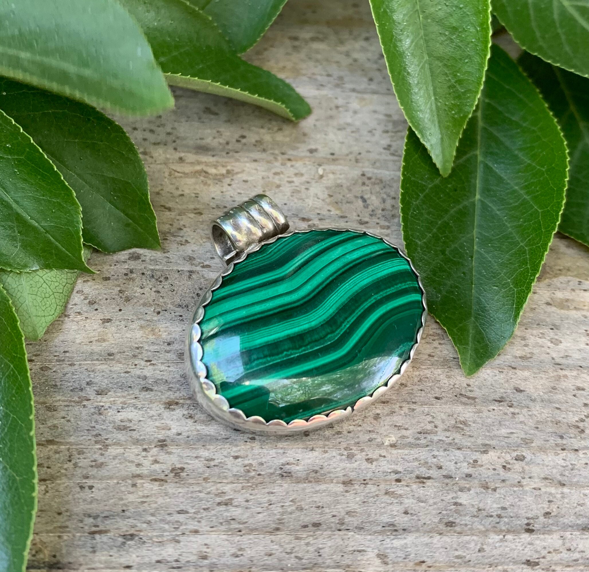 Vintage Native American Navajo Sterling Silver Malachite Oval Pendant ...
