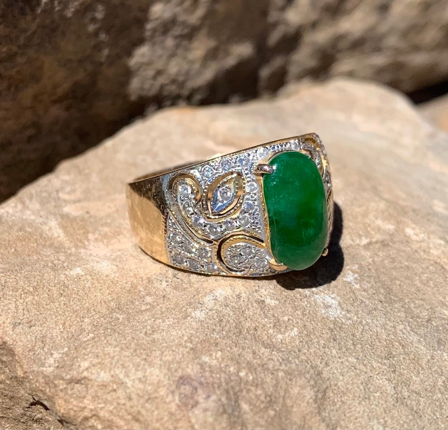 Antique Art Deco 18k Yellow Gold Imperial Jade and Diamond Ring Size 7. ...