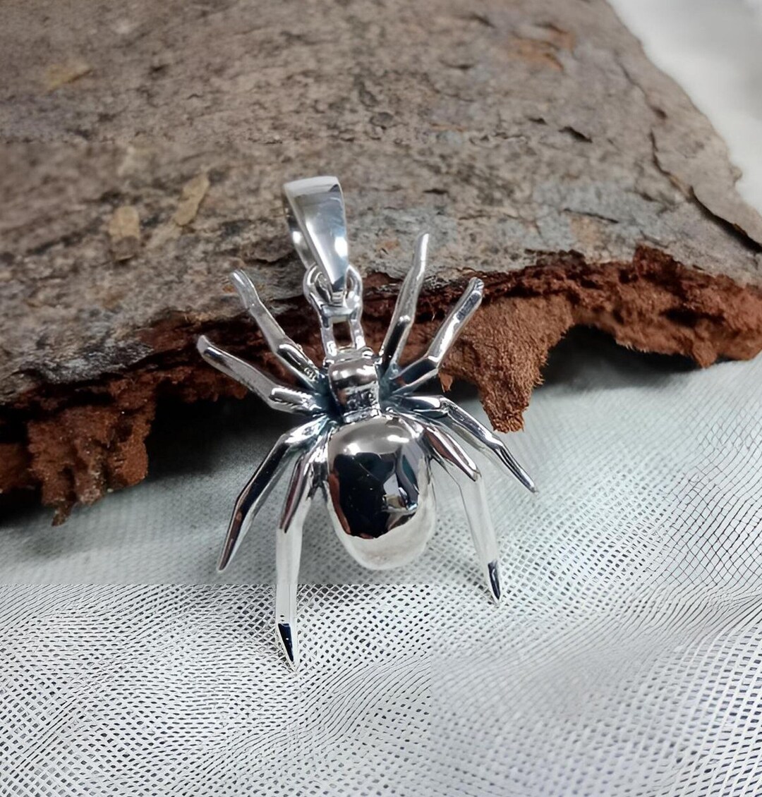 Spider Pendant Dramatic Statement Gothic Jewelry, Sculptural Jewelry ...