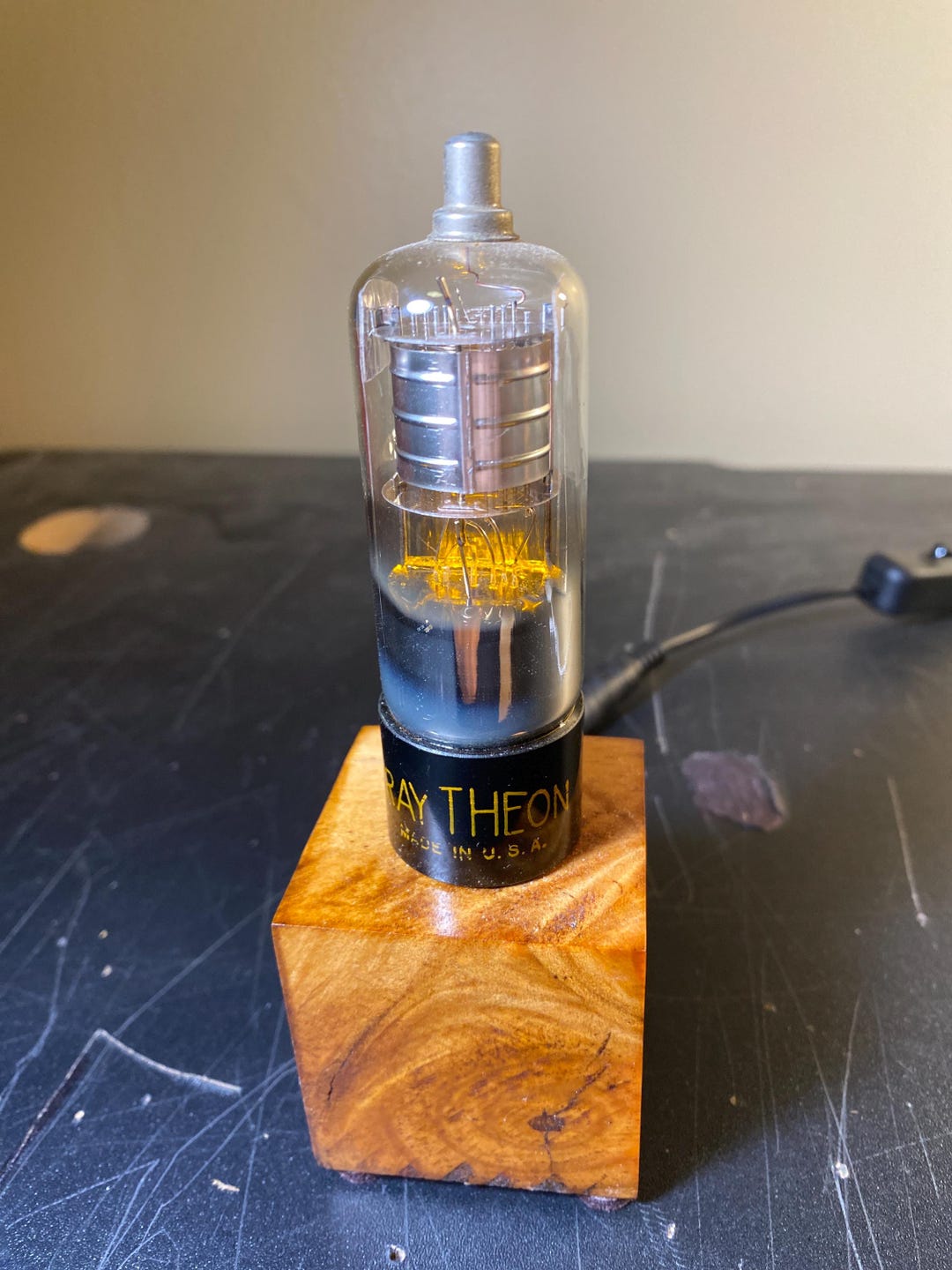 Mini Raytheon Bakelite Base Vacuum Tube Nightlight With Yellow Leds and ...