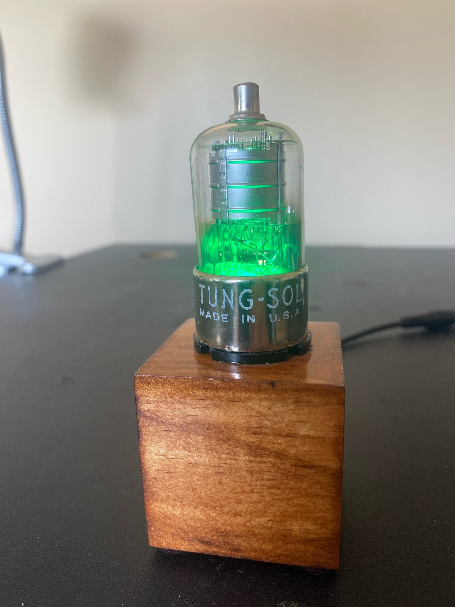 Mini Tung-sol Metal/plastic Base Vacuum Tube Nightlight With Green Leds ...