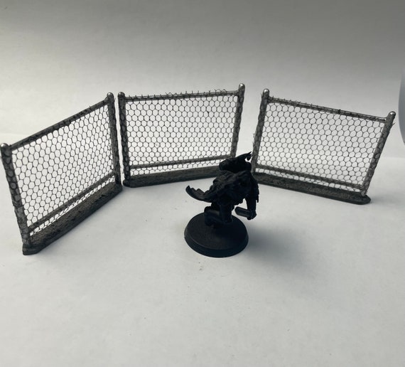 HANDMADE & PAINTED Mini Chainlink Fences - Etsy