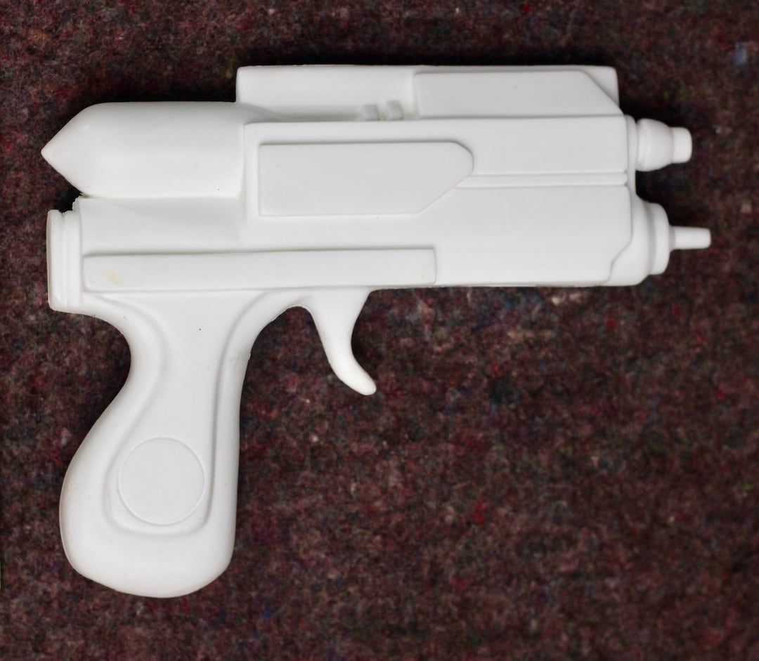 Hera Syndulla Blaster (animated) Raw Resin Cast Replica Star Wars Prop ...