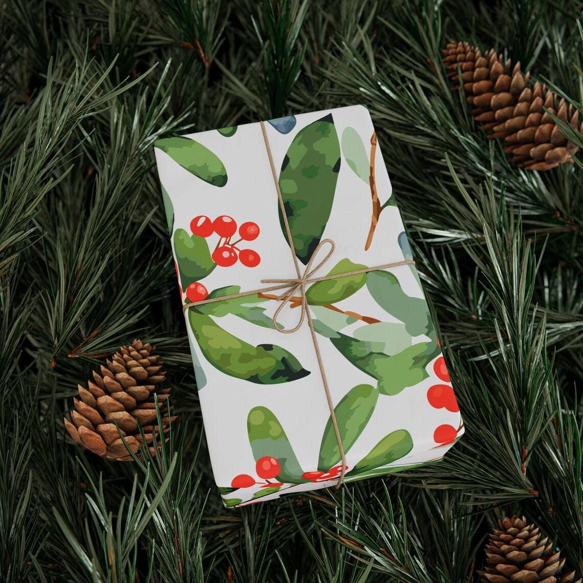 PRINTABLE Mistletoe Wrapping Paper, Christmas, Holiday, Classic, 2 ...