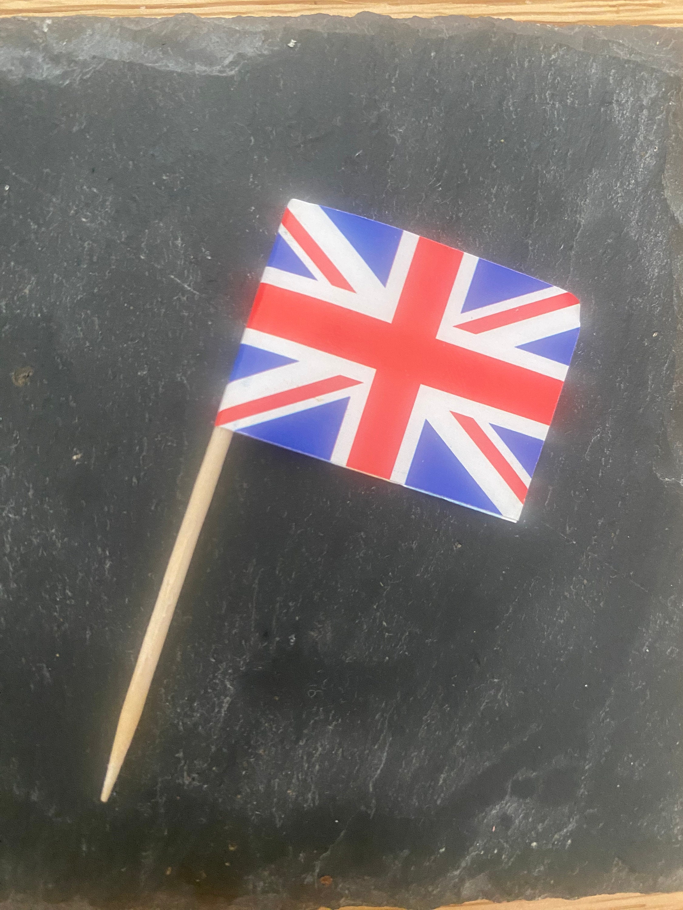 Union Jack British Flag Toothpicks Eurovision / Garden Party pack of 50 ...