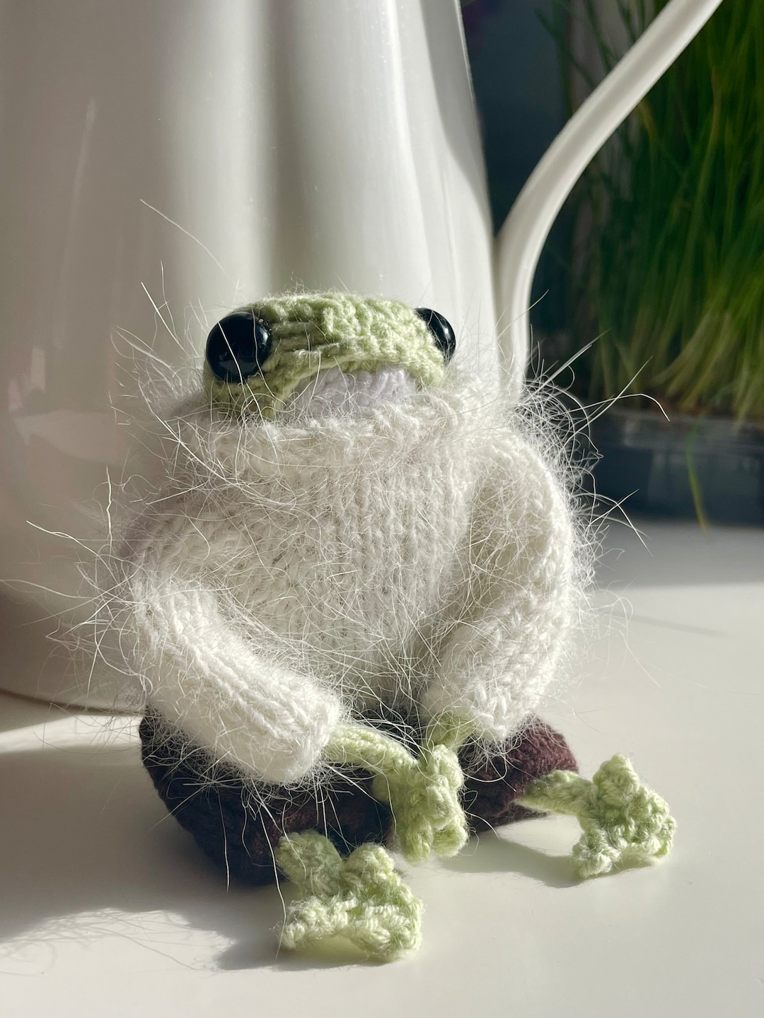 Hand Knit Frog With Sweater and Pants, Frog Keychain, Toad Toy, Plushie ...