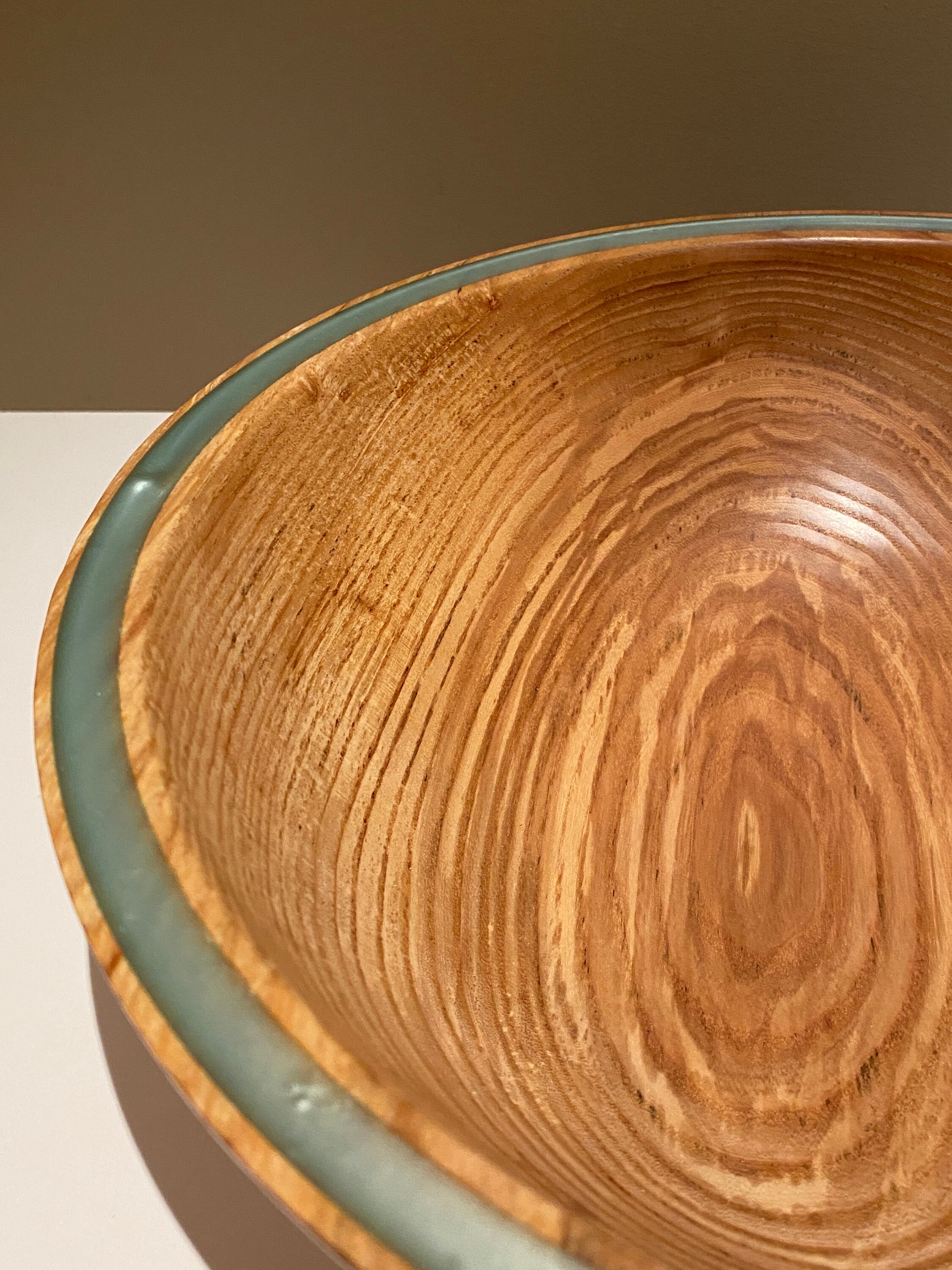 Large Ash Bowl With Sage Green Epoxy Rim - Etsy