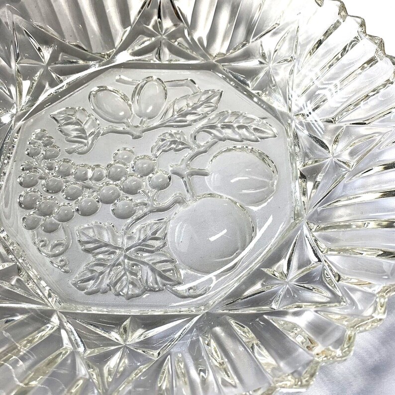 Federal Glass Pioneer Intaglio Fruit Pattern Serving Bowl 10" VTG Cut ...
