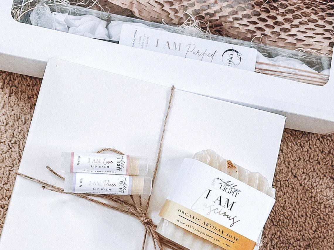 Custom Gift Box | Personalized Gift Box | Luxury Gift Box | Eco Luxe ...