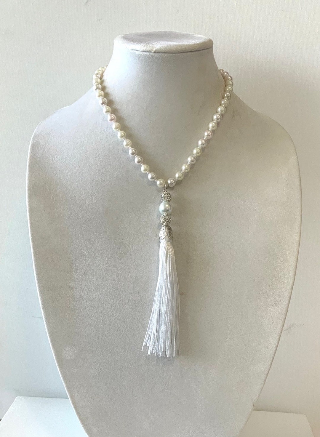 Glamorous White. Cover Your Chest Scar With This Amazing Tassel ...