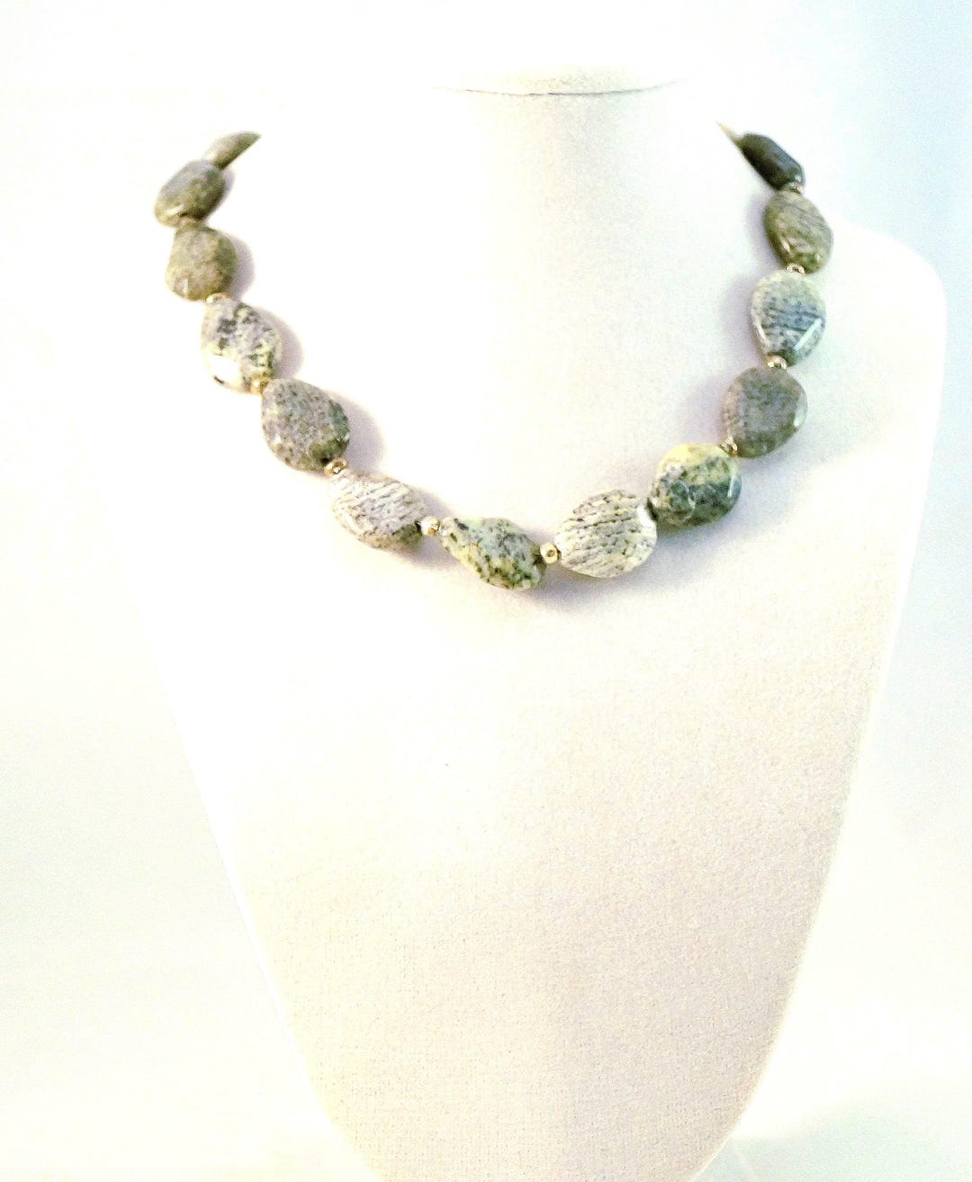 Scar Jewelry. Cover a Neck Scar With This Adjustable Healing Gemstone ...