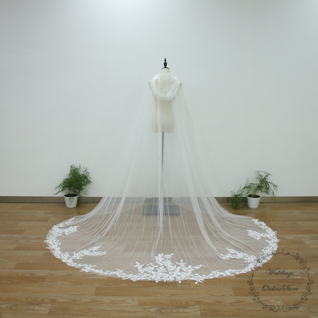 Leaf Applique Cape Veil, Lace Hooded Bridal Veil, Elegant Bridal Cape ...