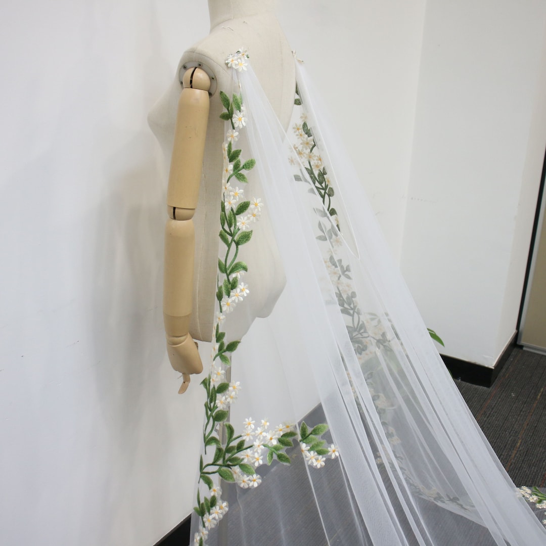 Green Leaf Flower Cape Veil, V Back Shoulder Cape Veil, Vintage Floral ...