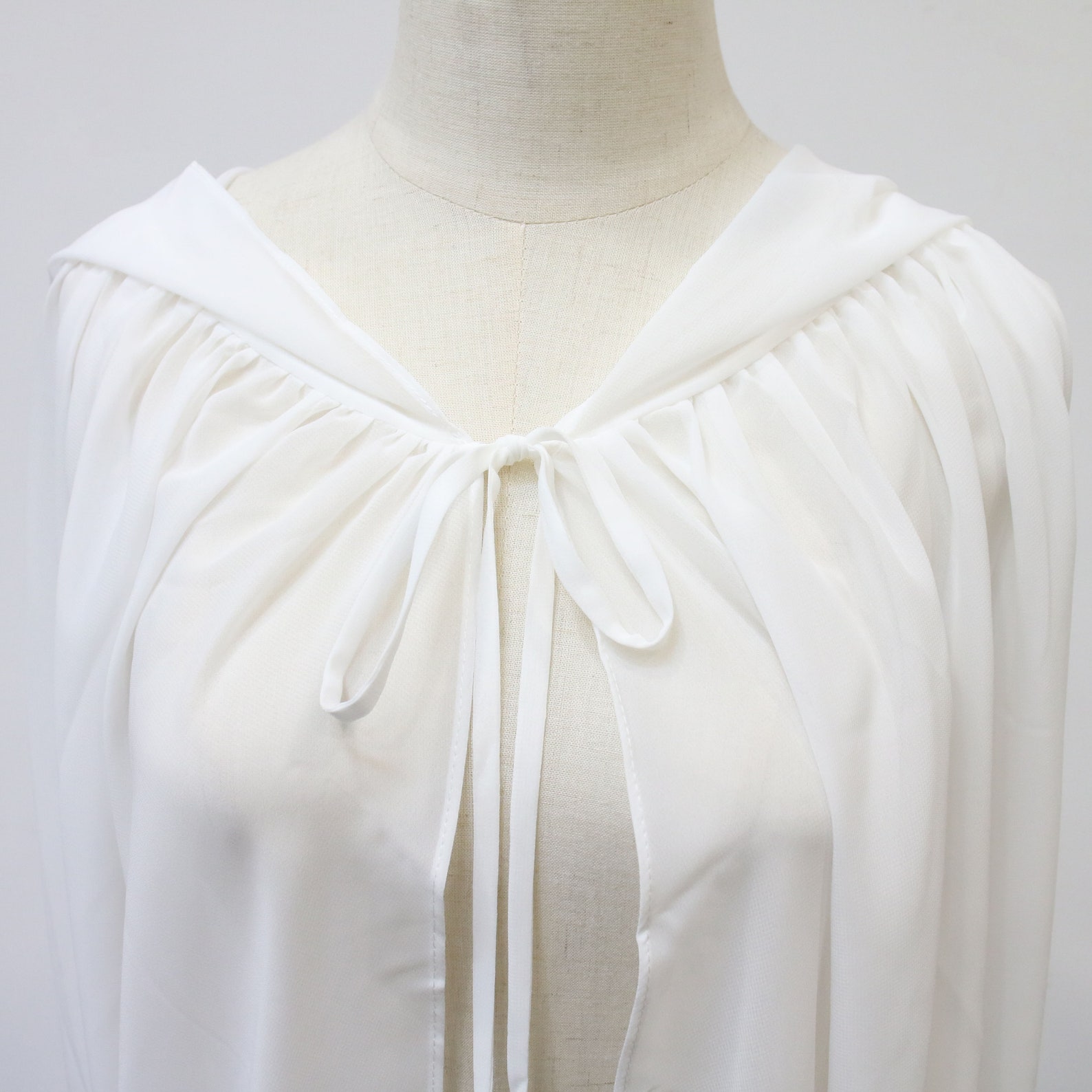 Minimalist Chiffon Hooded Cape, Ivory Cape Veil, Chapel Wedding Cape ...