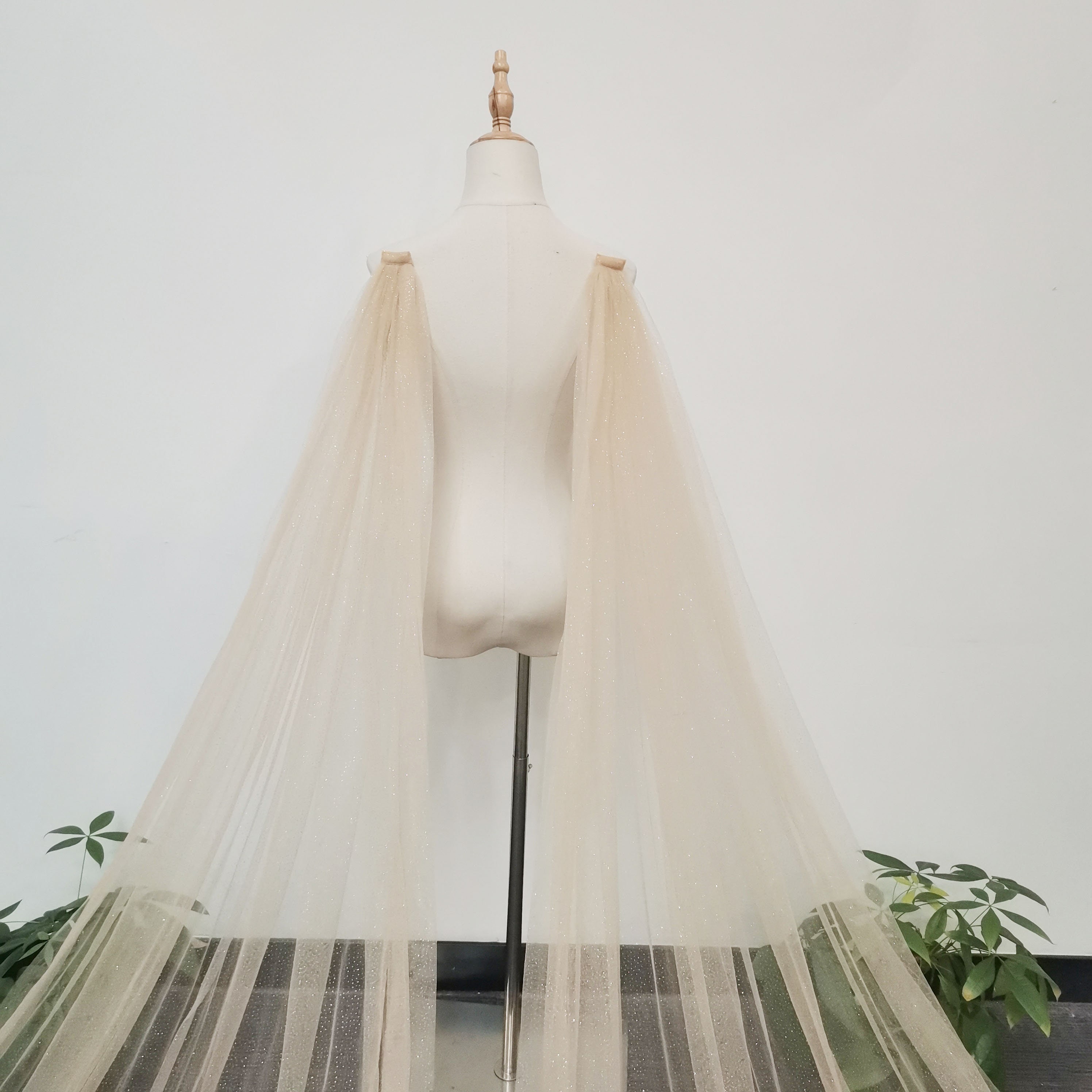Sparkly Gold Sequin Shoulder Wing, Champagne Tulle Cape Veil ...