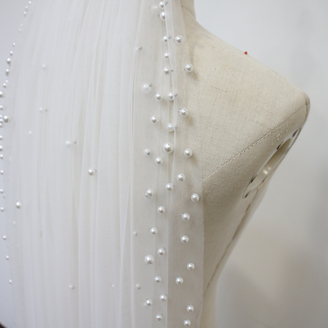 Elegant Pearl Wedding Veil, Bridal Pearl Veil, Short Fingertip Veil ...
