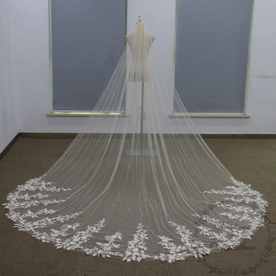 Champagne Wedding Veil Floral Lace Veil Cathedral Veil - Etsy