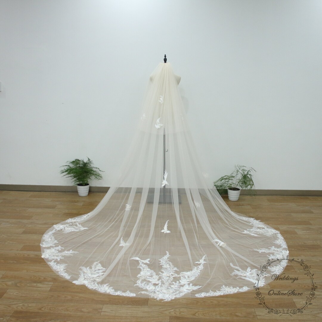 Vintage Wedding Veil, Flower Applique Veil, Lace Cathedral Veil With ...