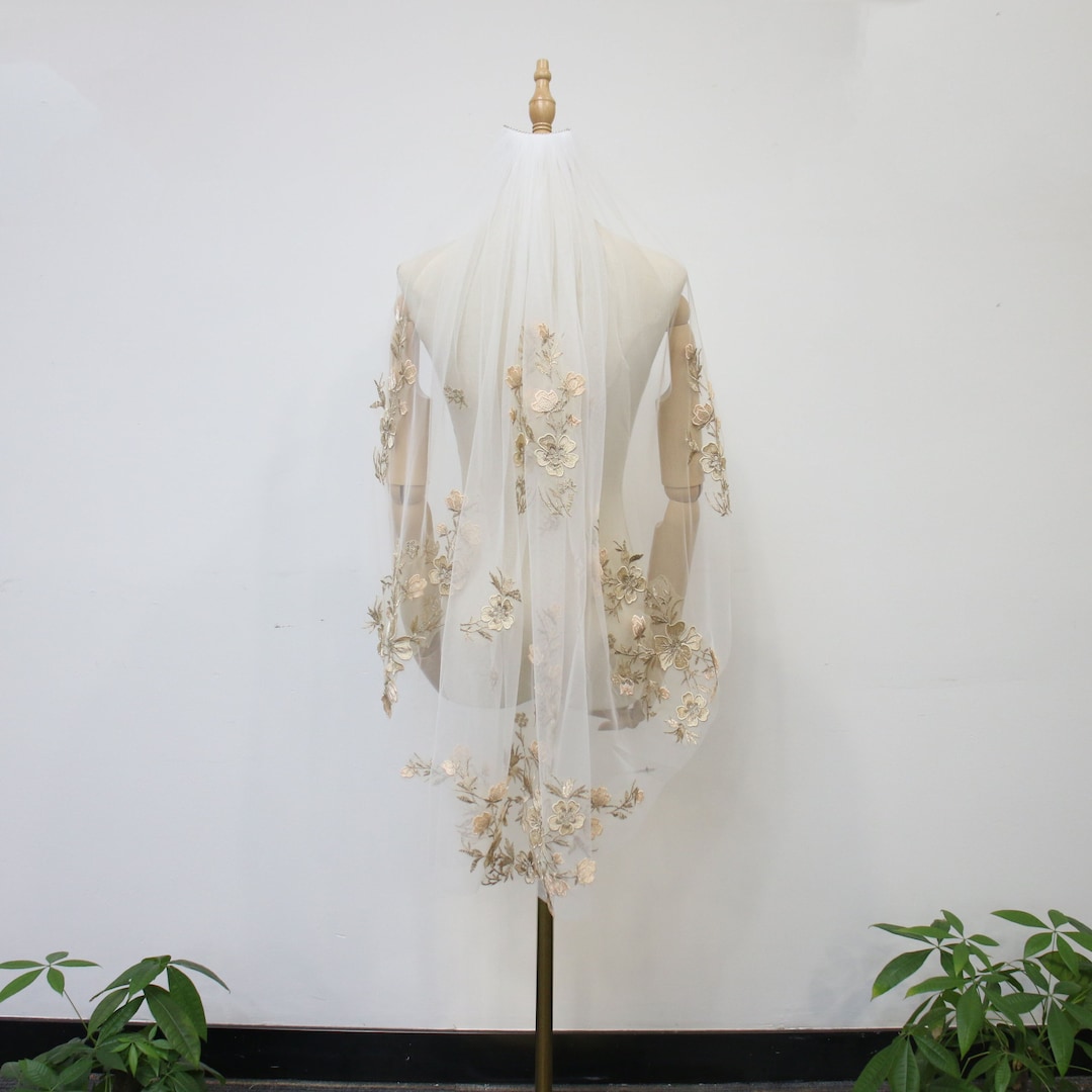 Champagne Gold Flower Wedding Veil, Forest Wedding Veil, Short ...