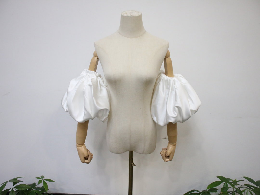 Detachable Short Puffed Sleeves, White Satin Elastic Wedding Dress ...