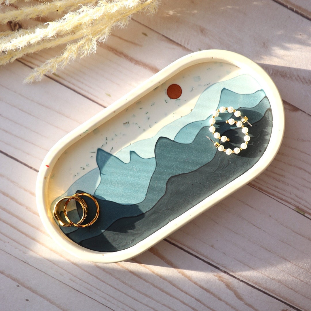 Winter Wonderland Mountain Tray | Oval Vanity, Catchall, Ring Dish | Nature Lovers Home Decor - Etsy