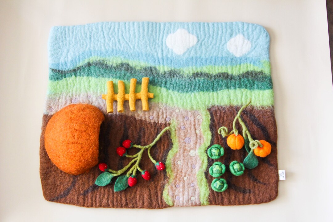 Felt Rustic Farm Play Mat Playscape | Pretend Play, Needle Felt ...